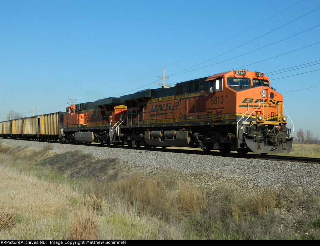 BNSF 5813